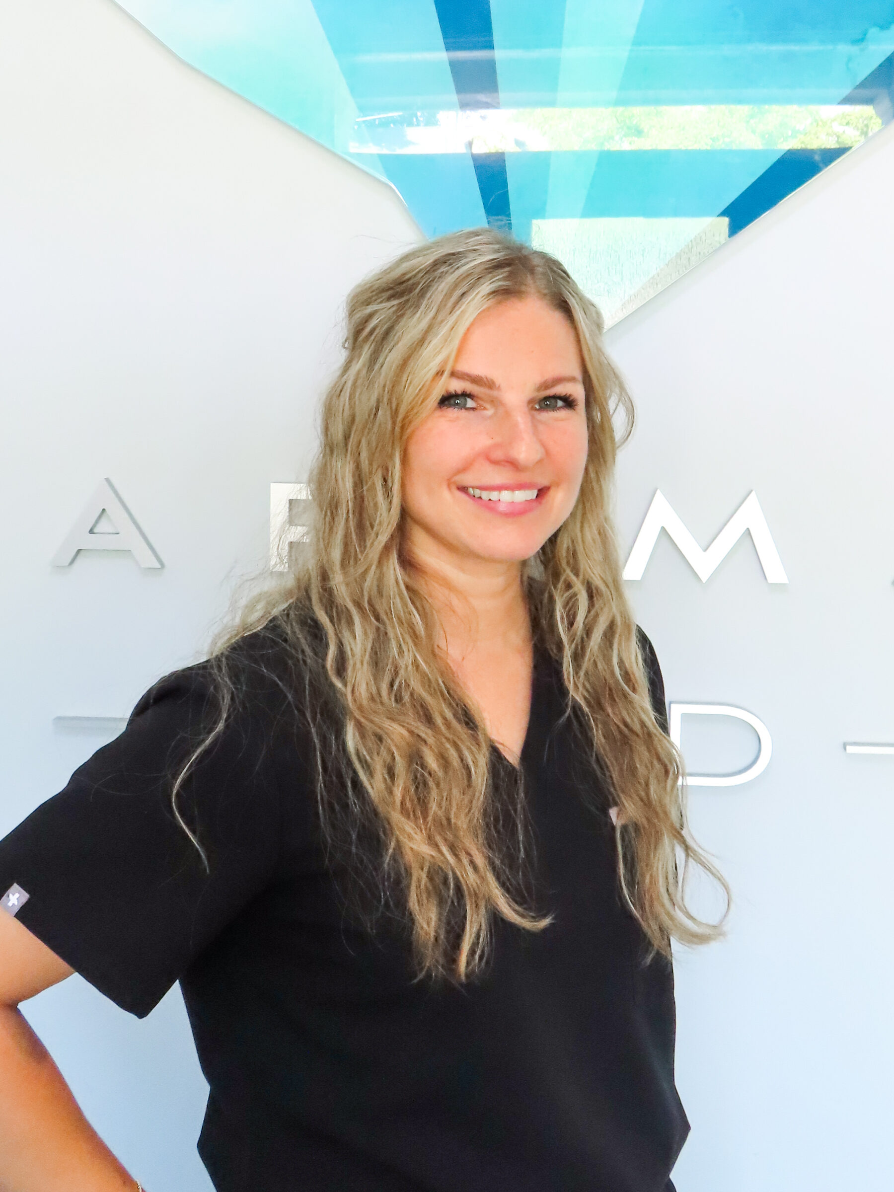 Meet The Team - Larimar Med